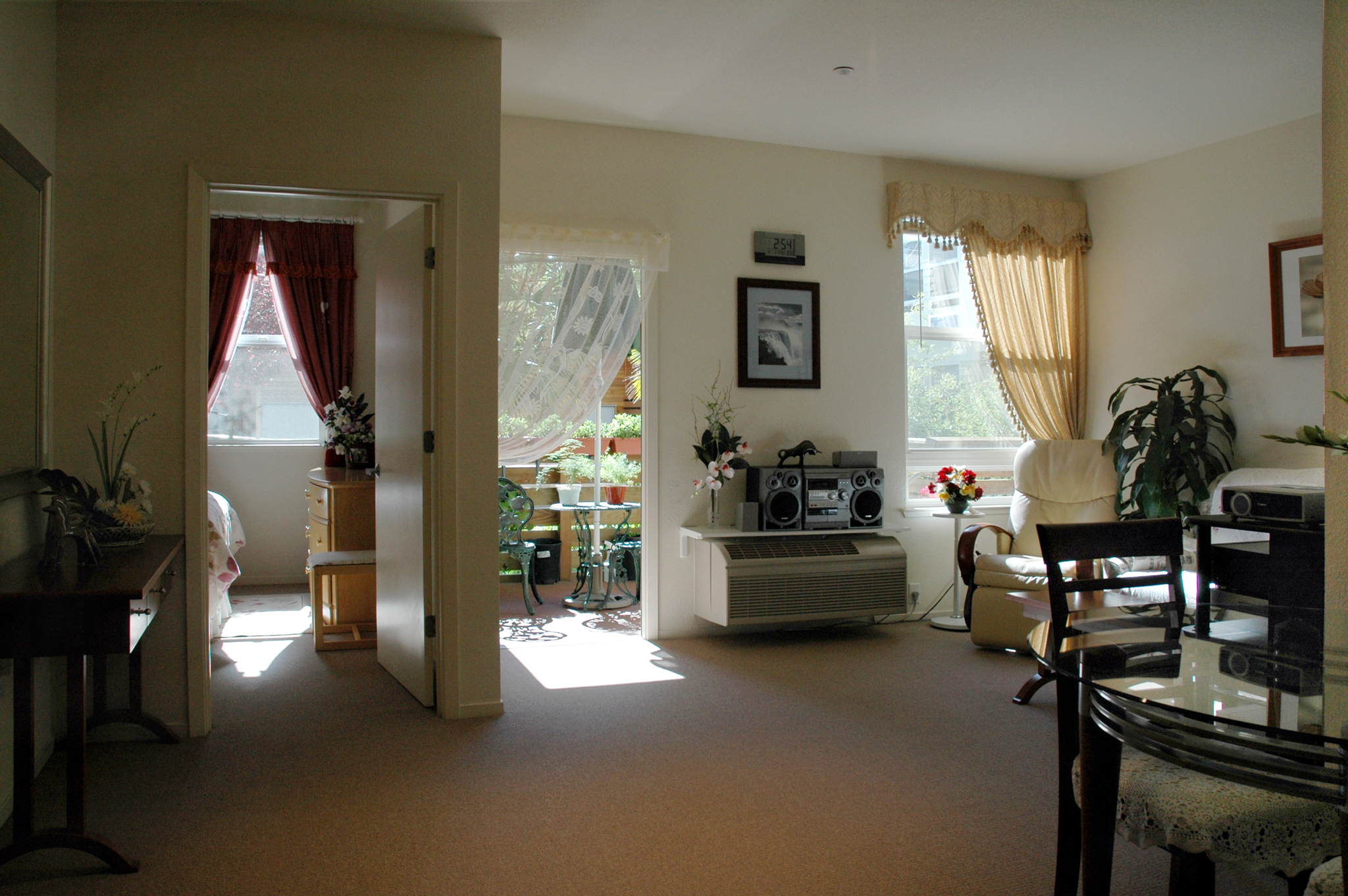 Mabuhay Court | David Baker Architects