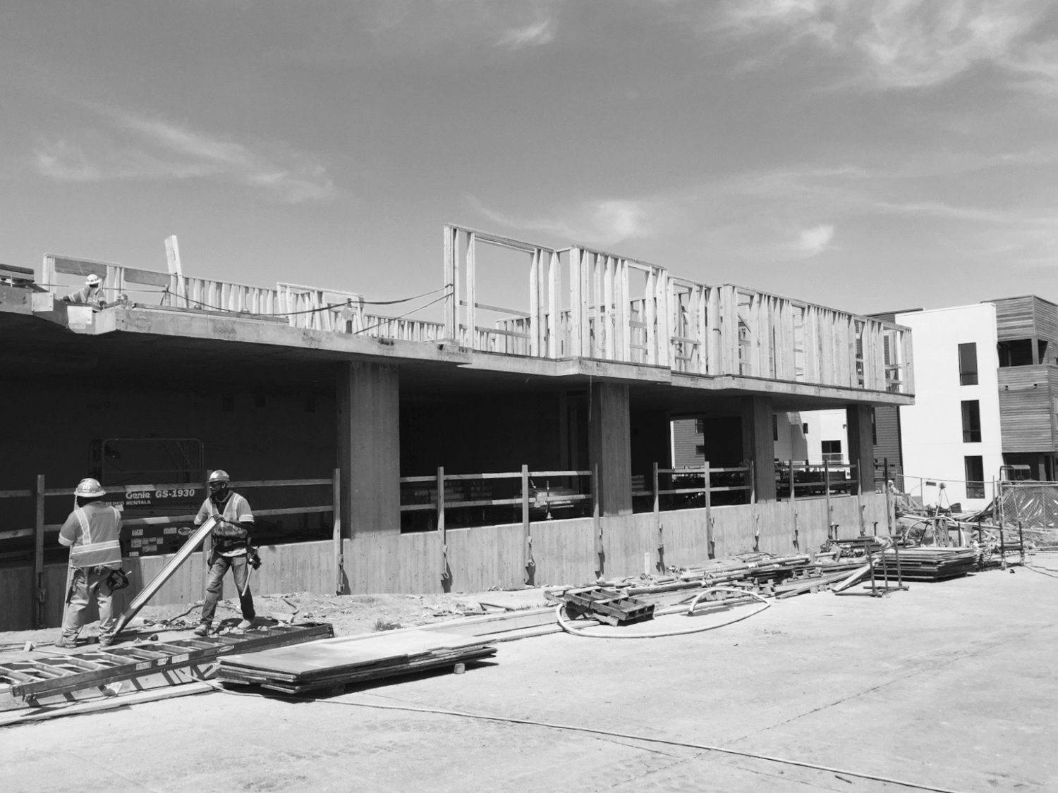 Pacific Pointe Apartments | David Baker Architects